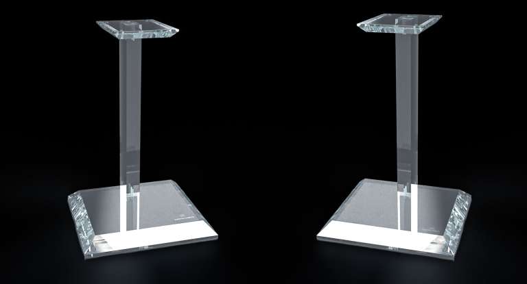 Universal Stands Clear Plexiglass